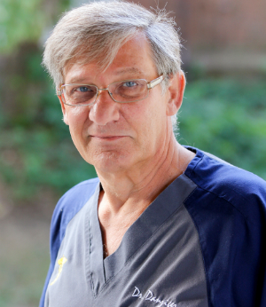 About Us | Dentist in Naugatuck, CT